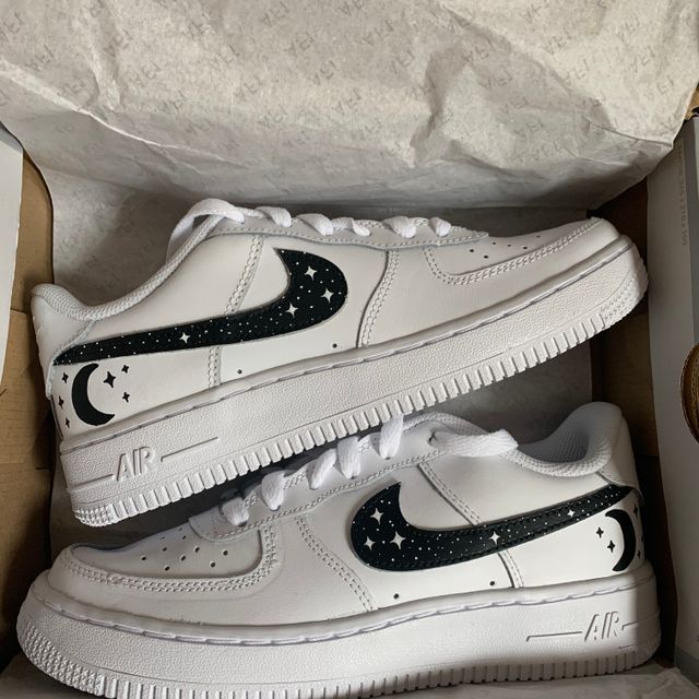 Custom Air Force 1 Star Moon Pattern White – Unite Custom