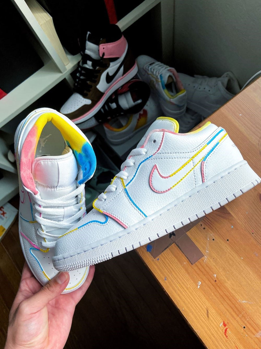 Tricolor Line Custom Air Jordan 1 – unitecustom